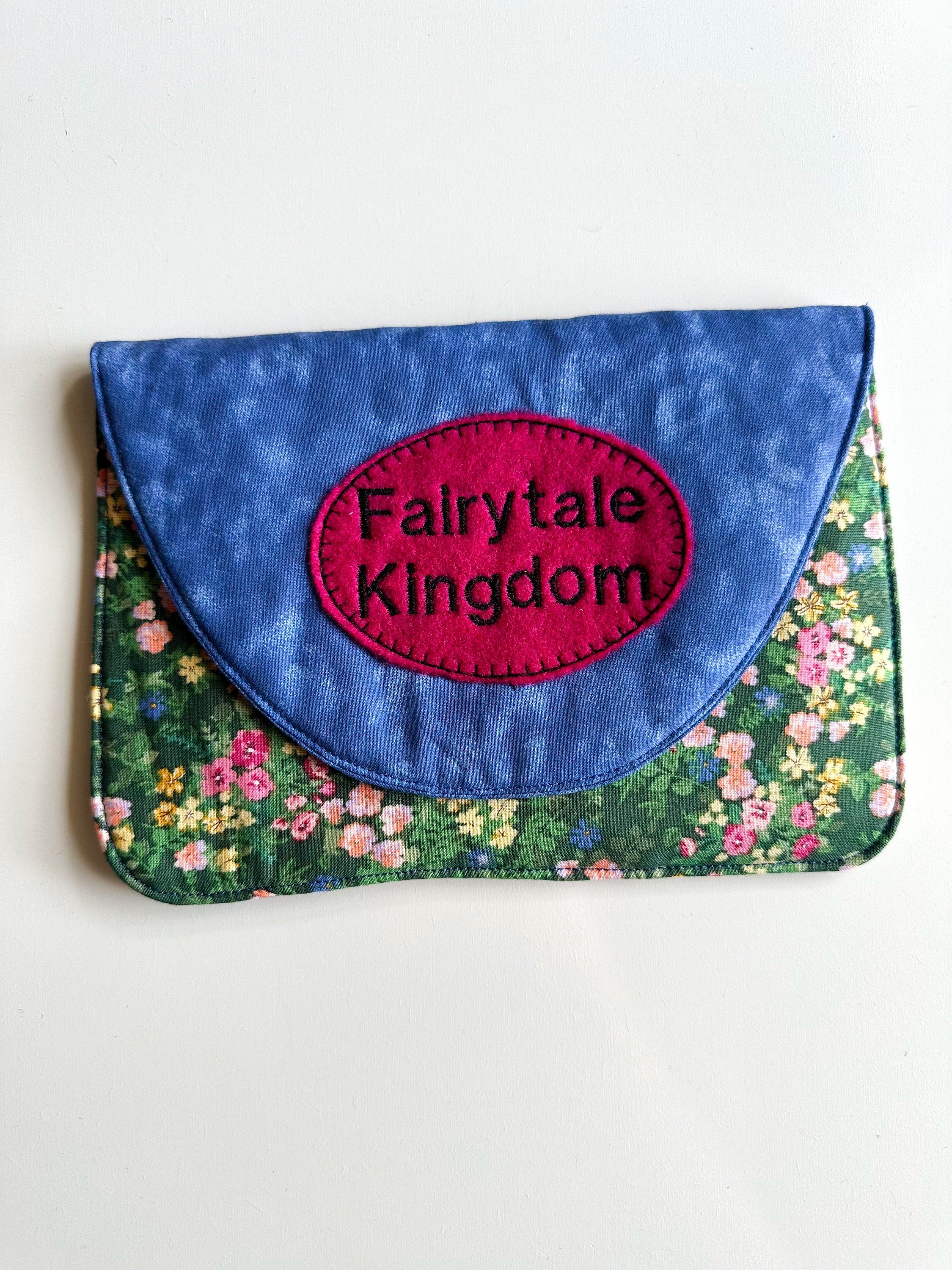 Fairytale Kingdom Felt Finger Puppet Story Bag, Storytelling for Kids ...