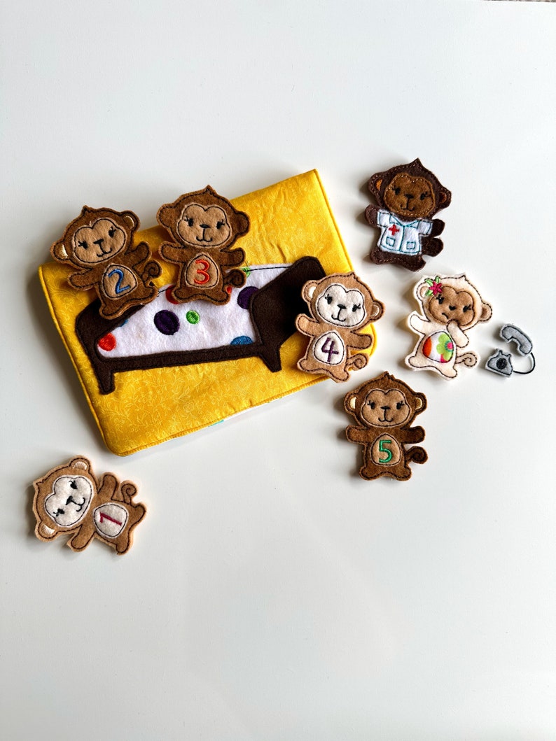 5 Little Monkeys Jumping on the Bed Felt Finger Puppet Story Bag ...