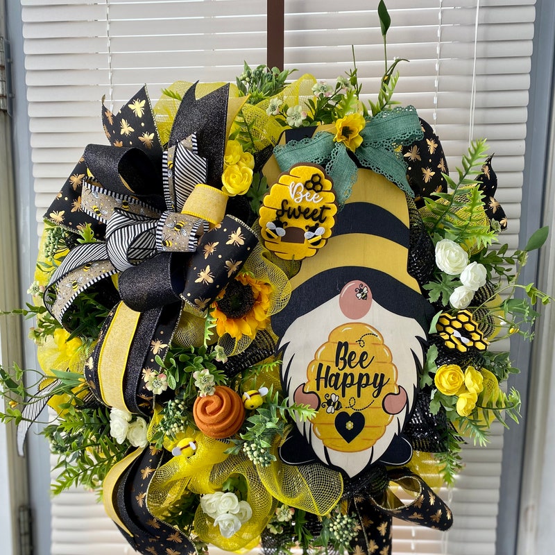 Bee Wreath - Etsy