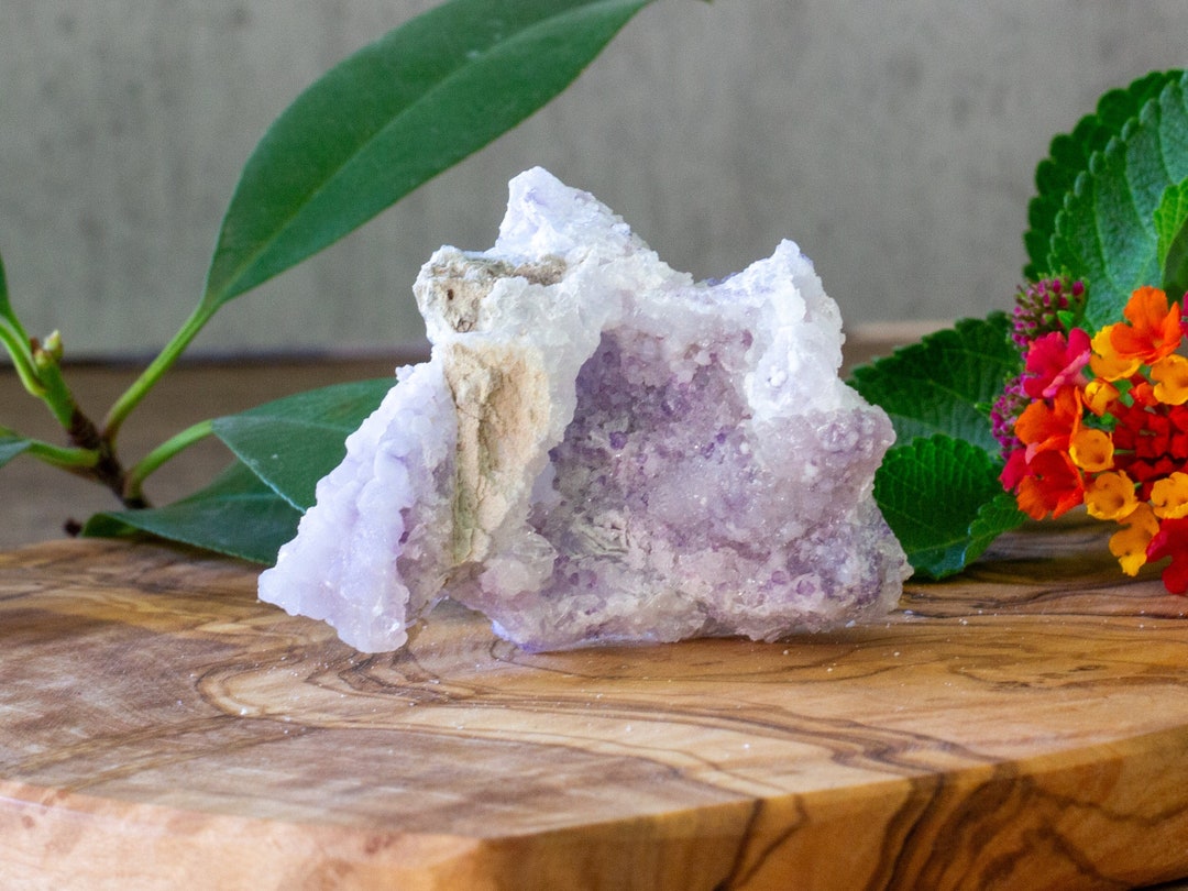 Spirit Flower Geode | High-quality Natural Raw Stone | Chalcedony ...