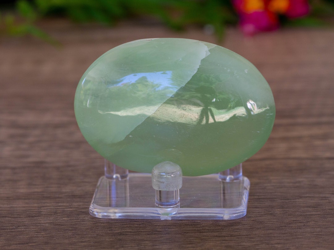 Green Jade Palm Stone Burma Jadeite Jade Natural Jade Crystal Polished ...