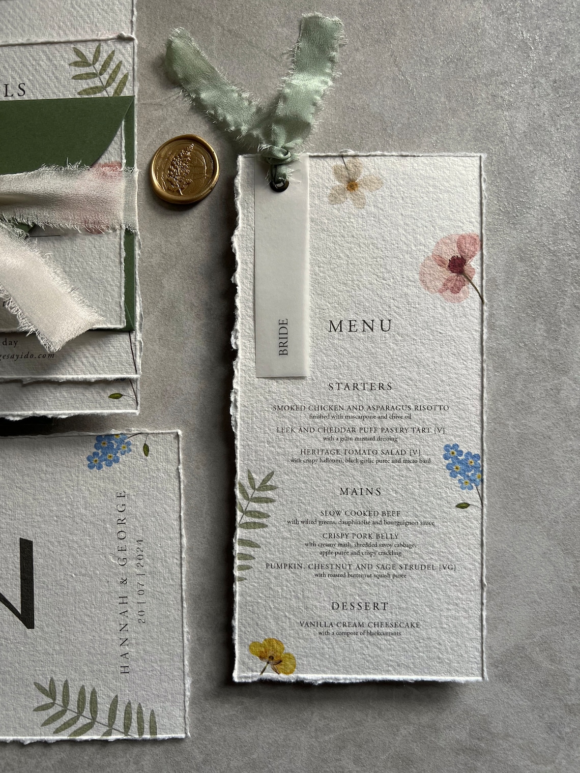 Wildflower Boho Wedding Menu Pressed Flowers Table Menu, Pretty Floral ...