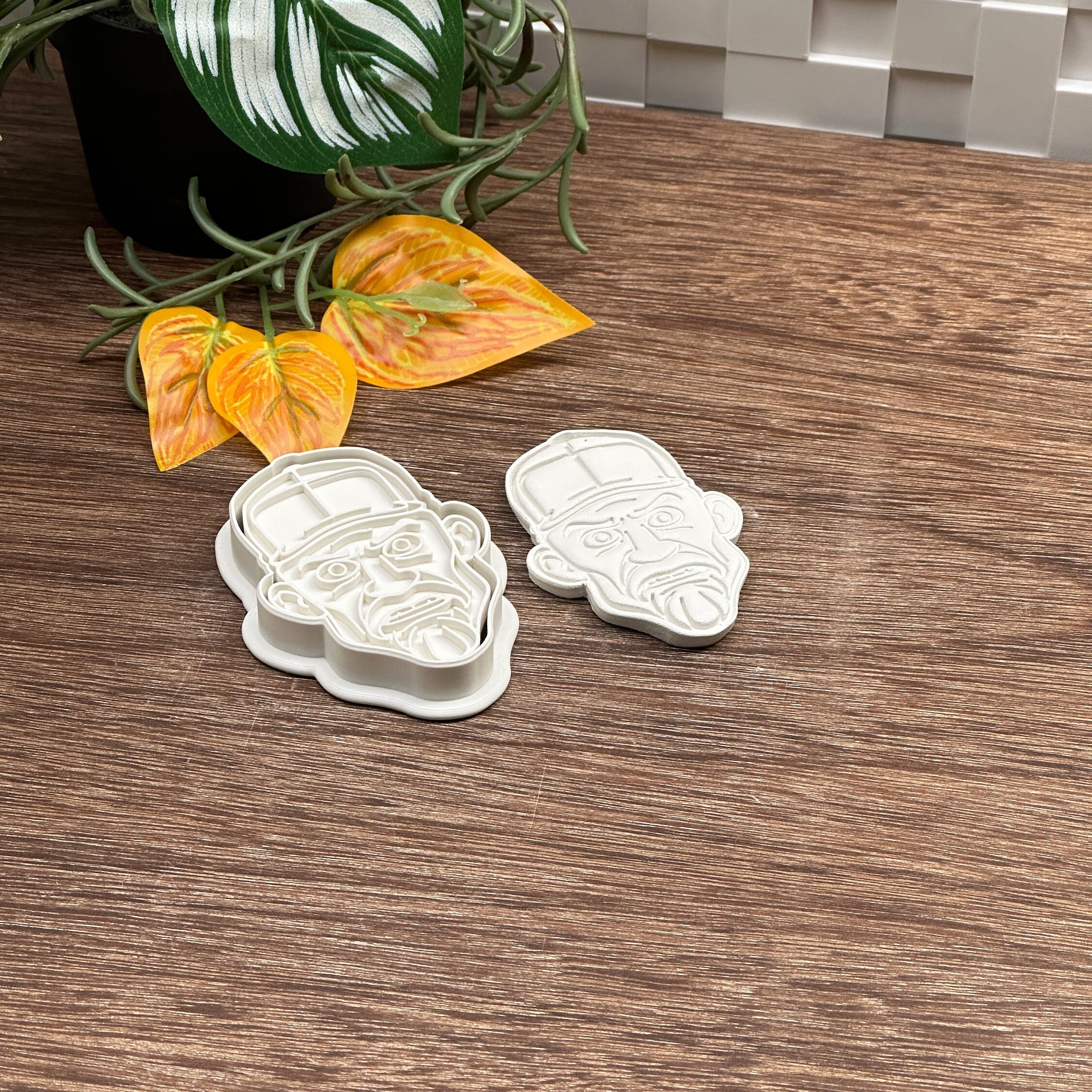 Angry Redneck Cookie Cutter Redneck Cookie Cutter Angry Face Cookie ...