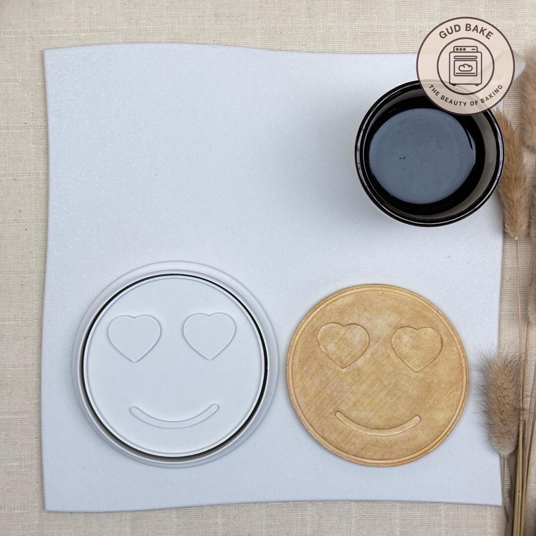 Emoji Love Cookie Cutter | Love Emoji Cookie Cutter | Emoji Cookie Set ...