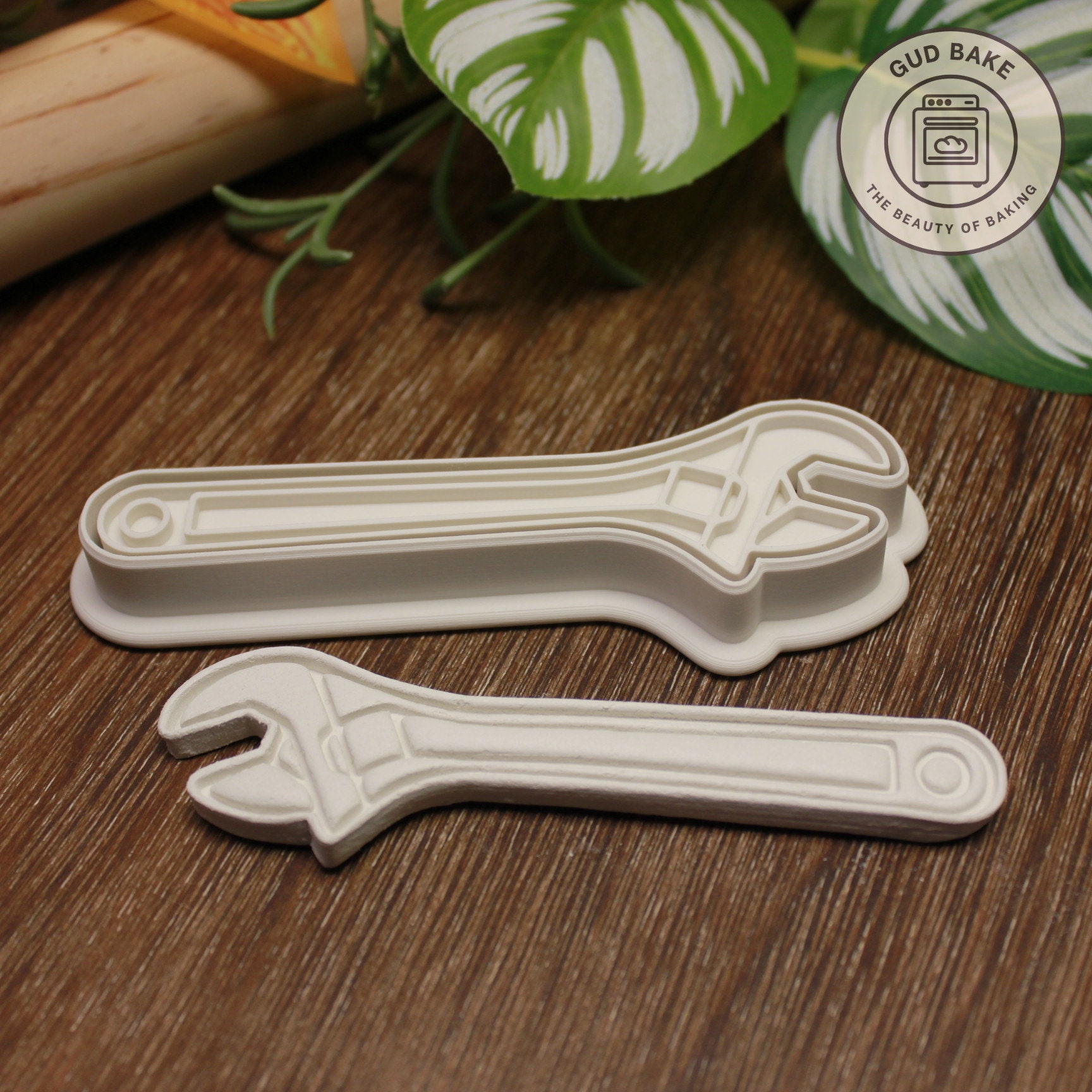 Solid Wrench Cookie Cutter Ideal for Handyman Party Treats, Tool-themed ...