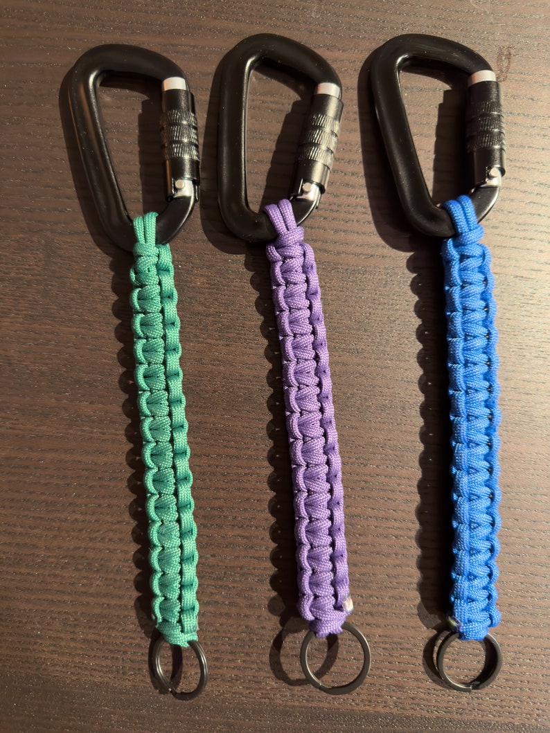 Paracord Keychain W/ Caribeaner Cobra Knot, Colorful Keychain, Locking ...
