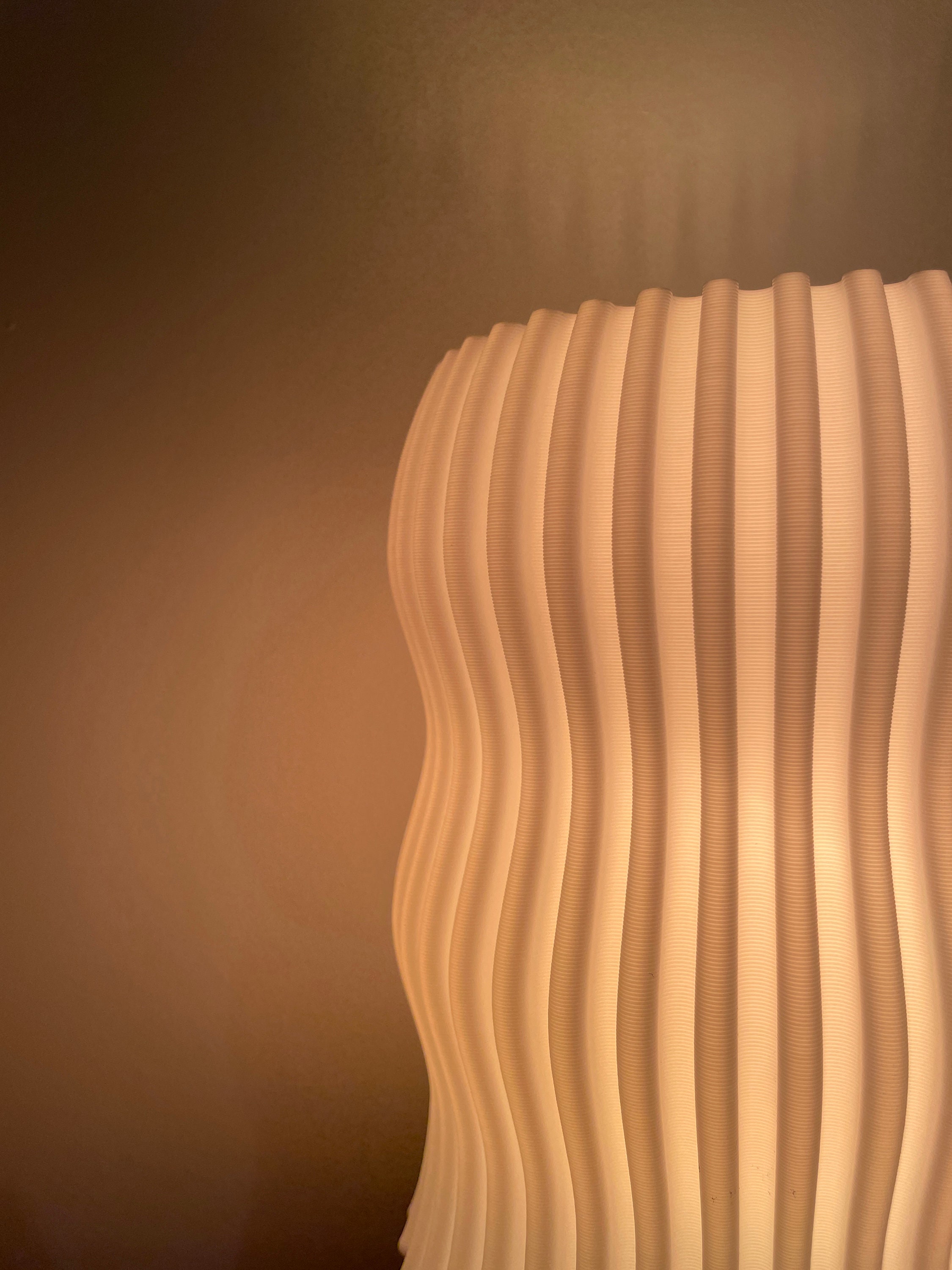 Modern Wave Curved Table Lamp - Etsy UK