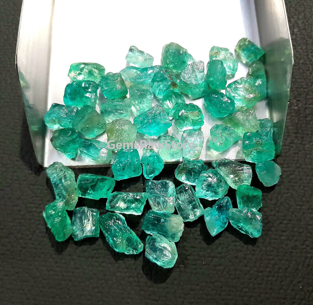 10 Piece Pack Green Apatite Raw 9-11 MM Size, Natural Green Apatite ...