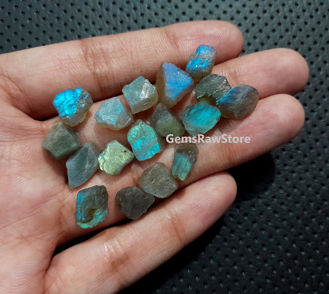 25 Raw Labradorite Gemstones: Blue Flashy Rough Crystals (6-8 MM) - Etsy