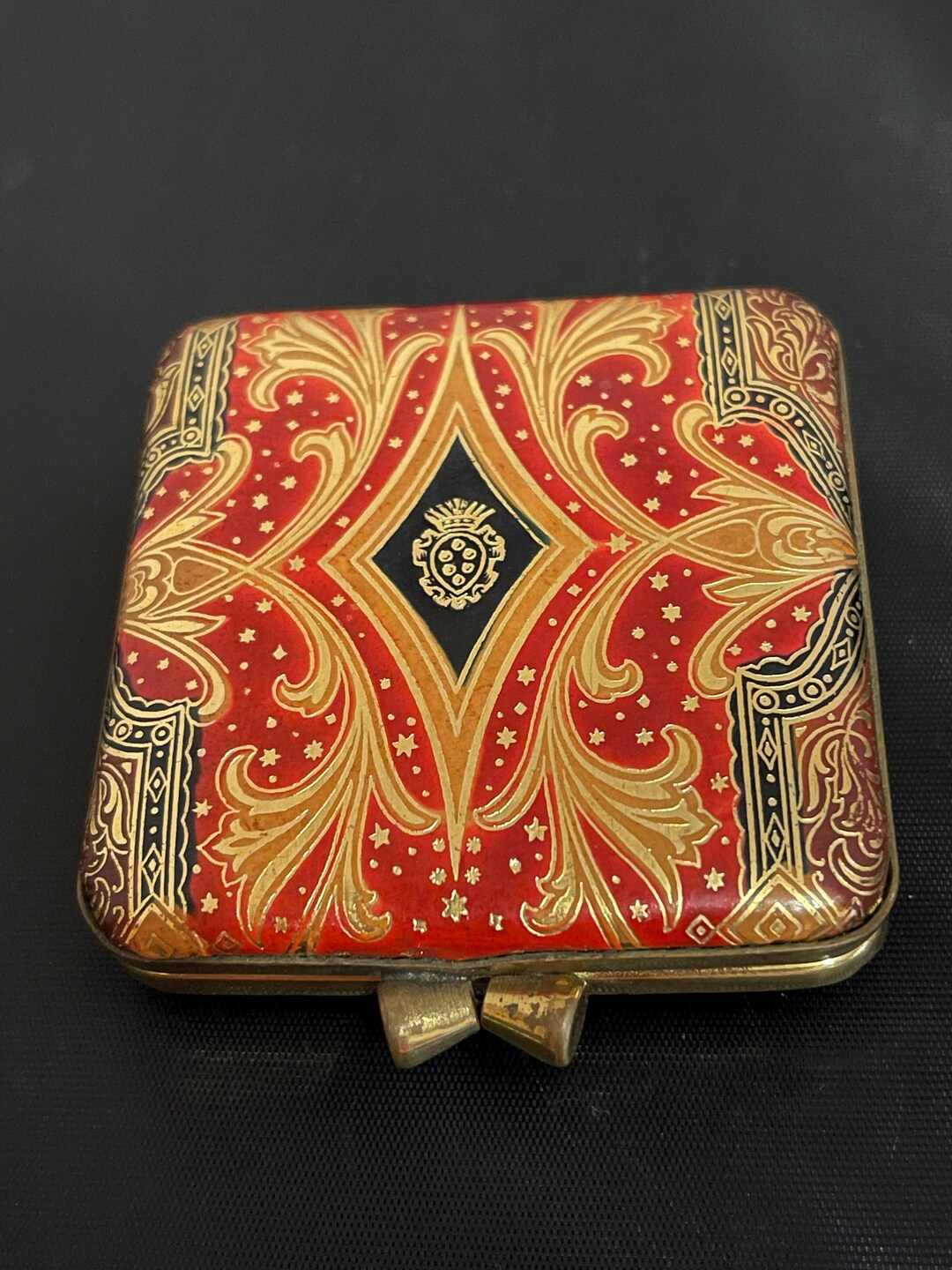 Vintage Volupte Powder, Compact. - Etsy