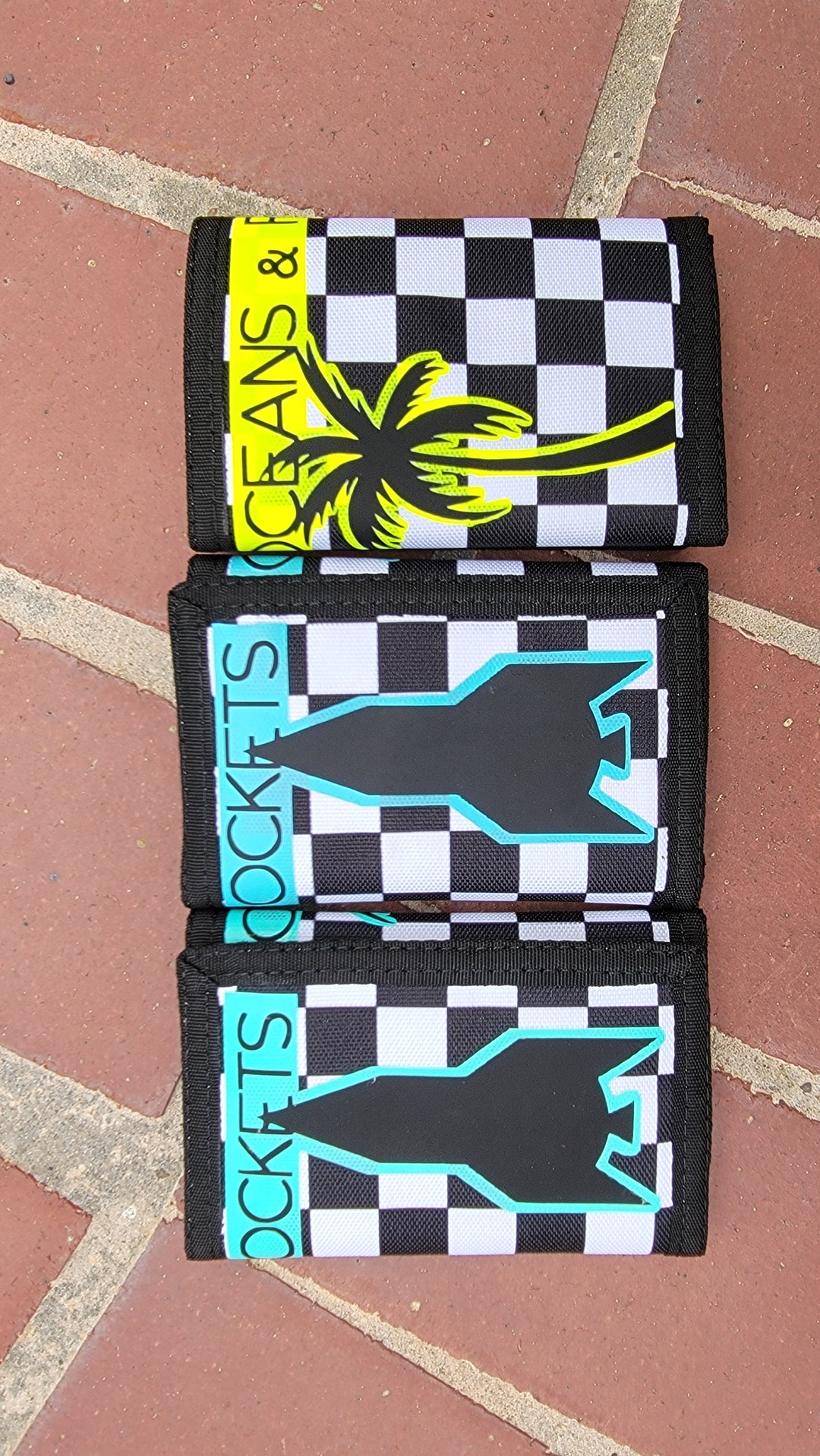 Oceans and Rockets Checkerboard Surfer Wallet in Puzzle Paper Packaging ...