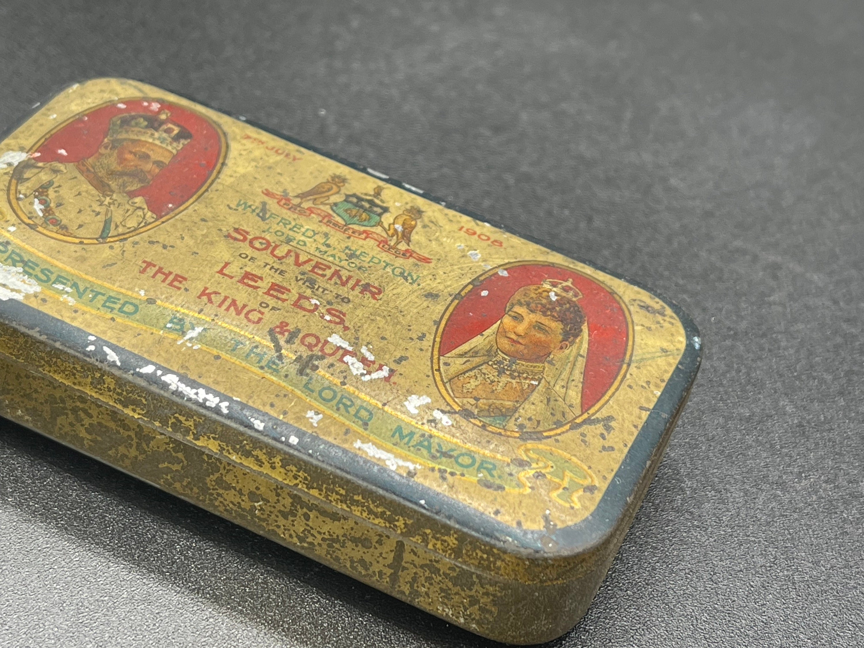 Antique King Edward VII and Queen Alexandra Coronation Tin. 1902 ...