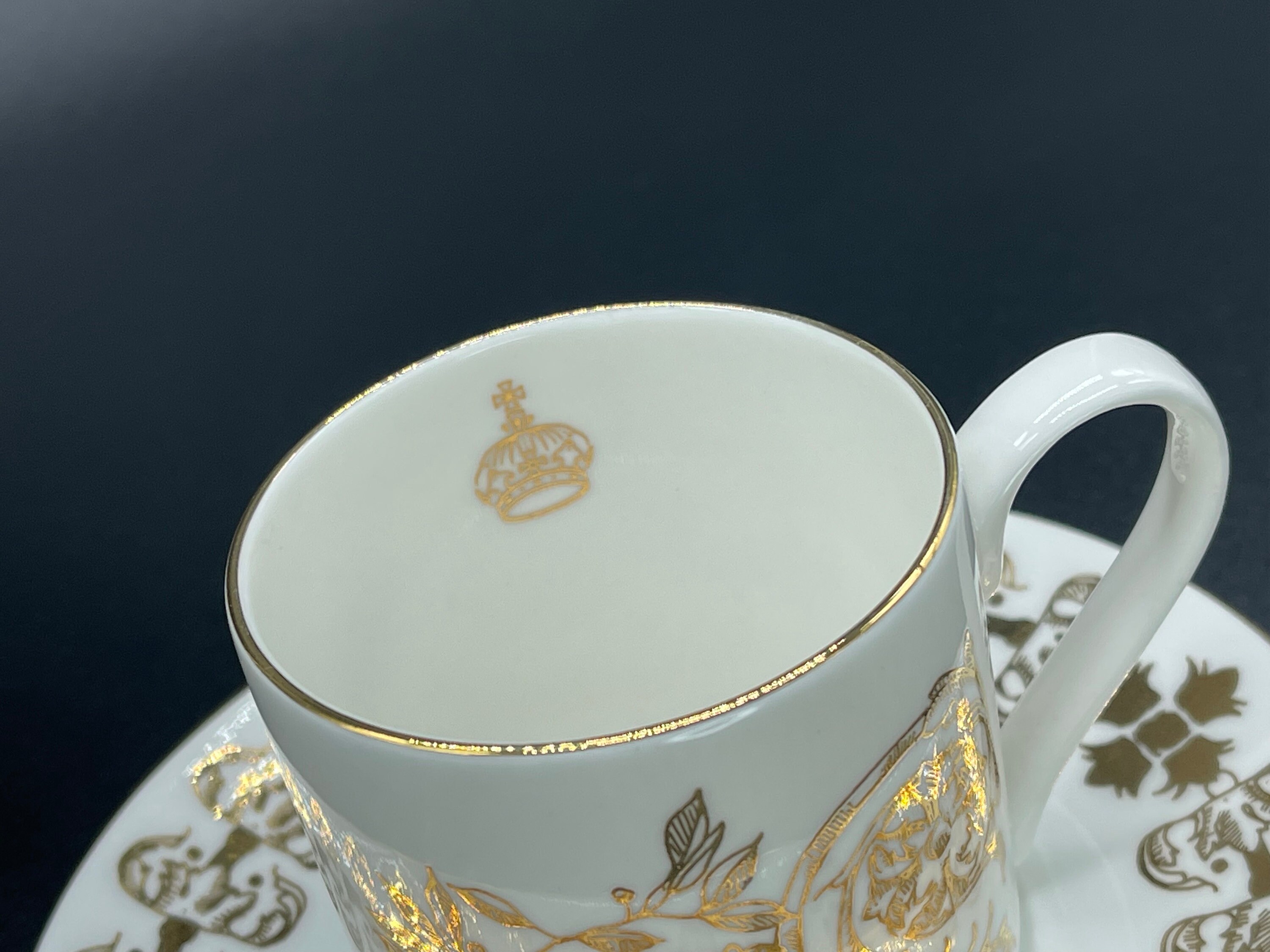Collectible Hampton Court Palace Demitasse Cup and Saucer. Royal Family ...