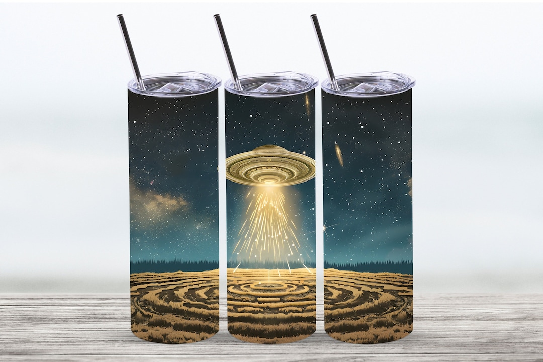 Seamless UFO Over A Crop Circle Tumbler Wrap,20 Oz Straight Skinny ...