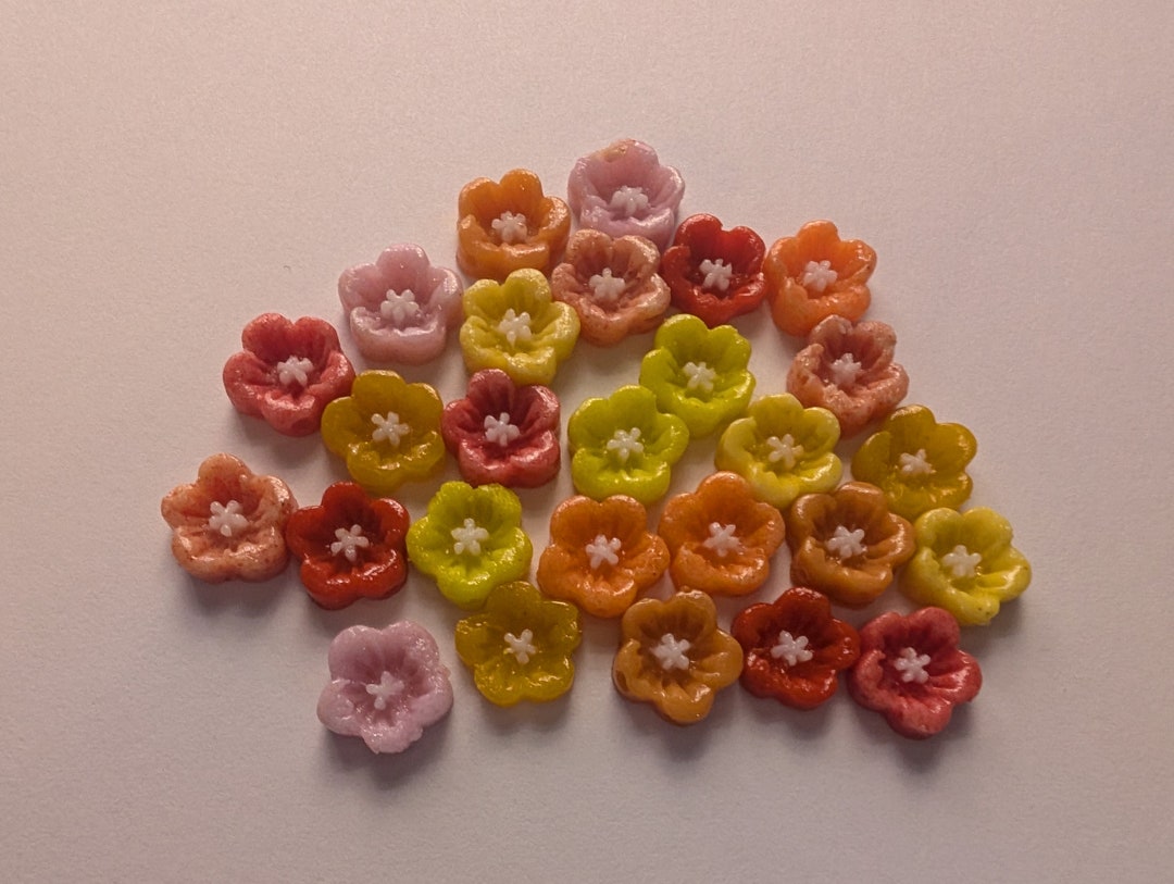 96 Coe Fused Glass New Tiny Flowers, Fusing, Embellishments, Mosaic - Etsy