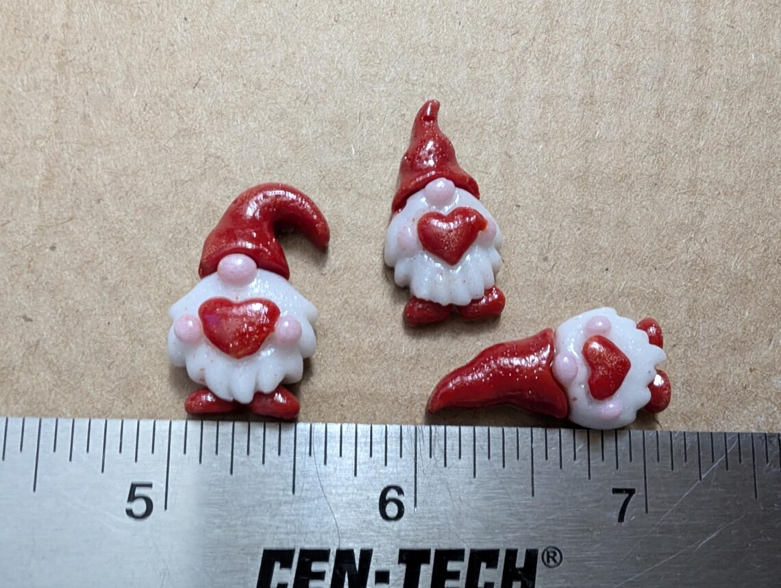 96 Coe Fused Glass Valentine Gnomes, Fusing, Embellishment, Mosaic - Etsy