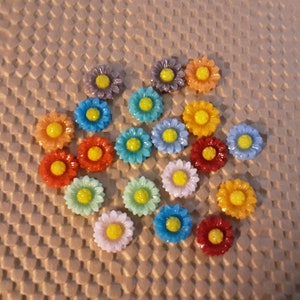 96 Coe Fused Glass 1/2 Daisy Flowers, Fusing, Embellishments, Mosaic - Etsy