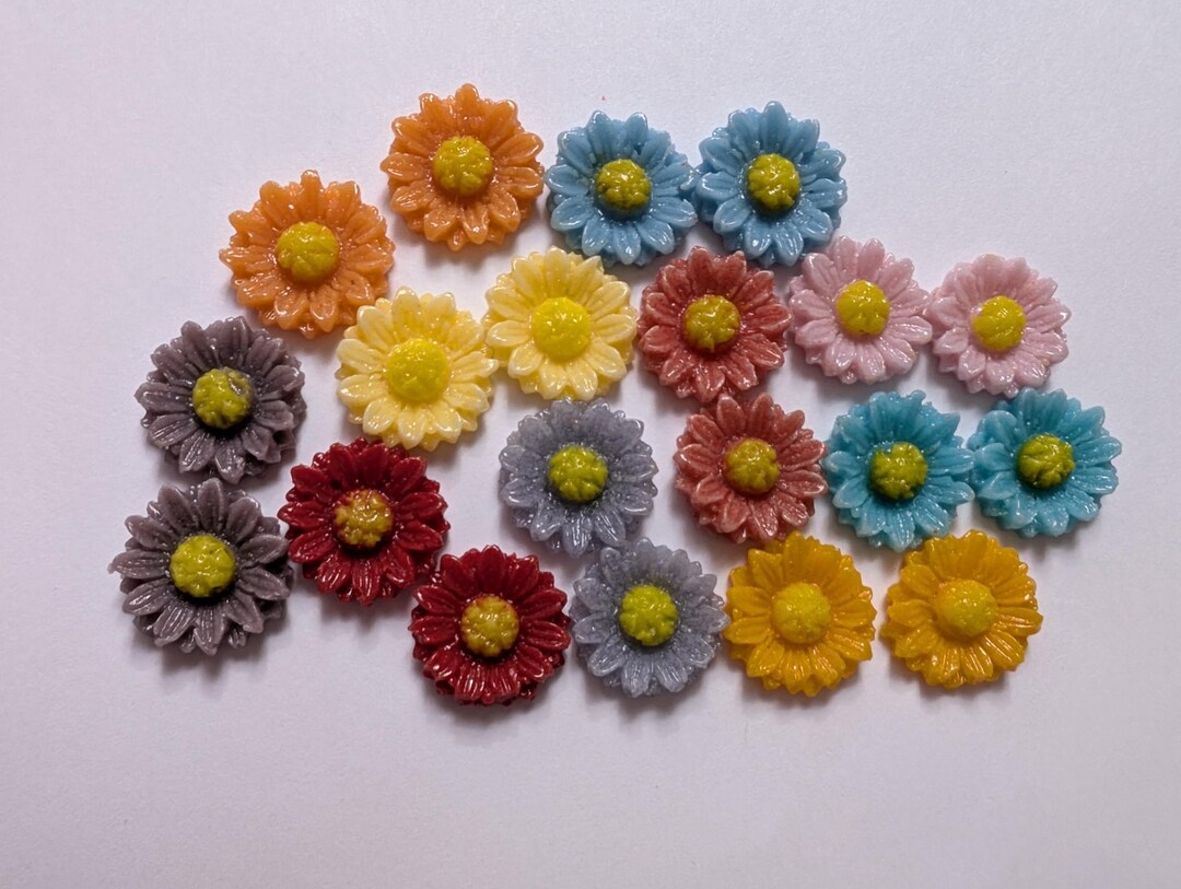 96 Coe Fused Glass 1/2" Daisy Flowers, Fusing, Embellishments, Mosaic ...