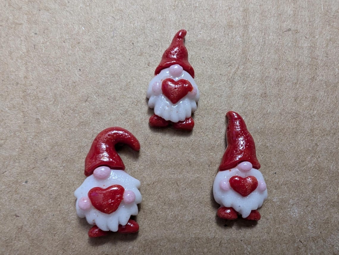 96 Coe Fused Glass Valentine Gnomes, Fusing, Embellishment, Mosaic - Etsy