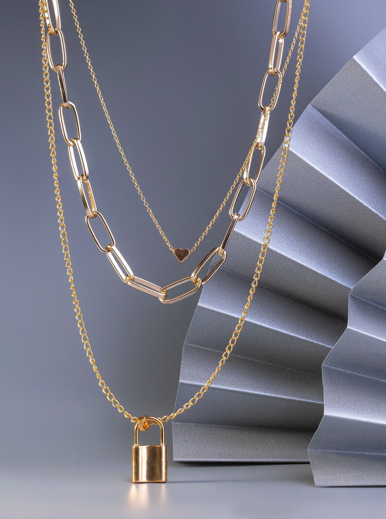 18K Set of Three Chains With Vine Chain With Lock Pendant, Paperclip ...