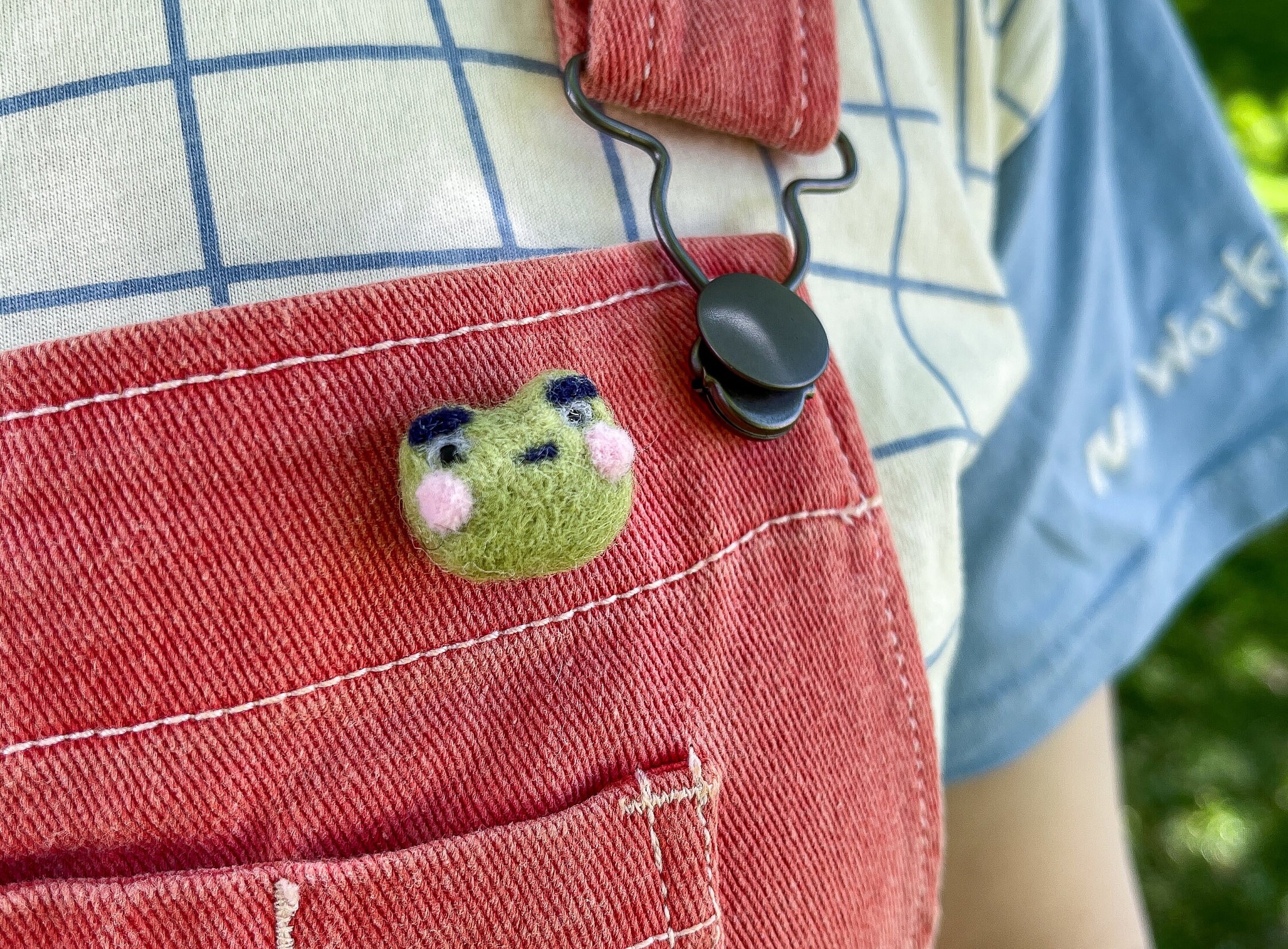 Needle Felted Frog Brooch Cute Frog Pins - Etsy