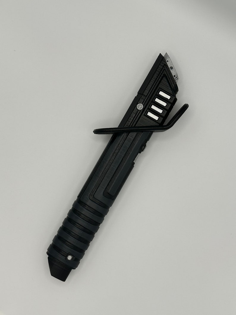 The Mandalorian Darksaber | 3D Printed | Hilt | Prop | Kit | Star Wars ...