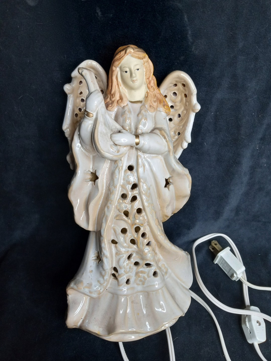 10" Vintage Illuminated Angel Figurine - Etsy