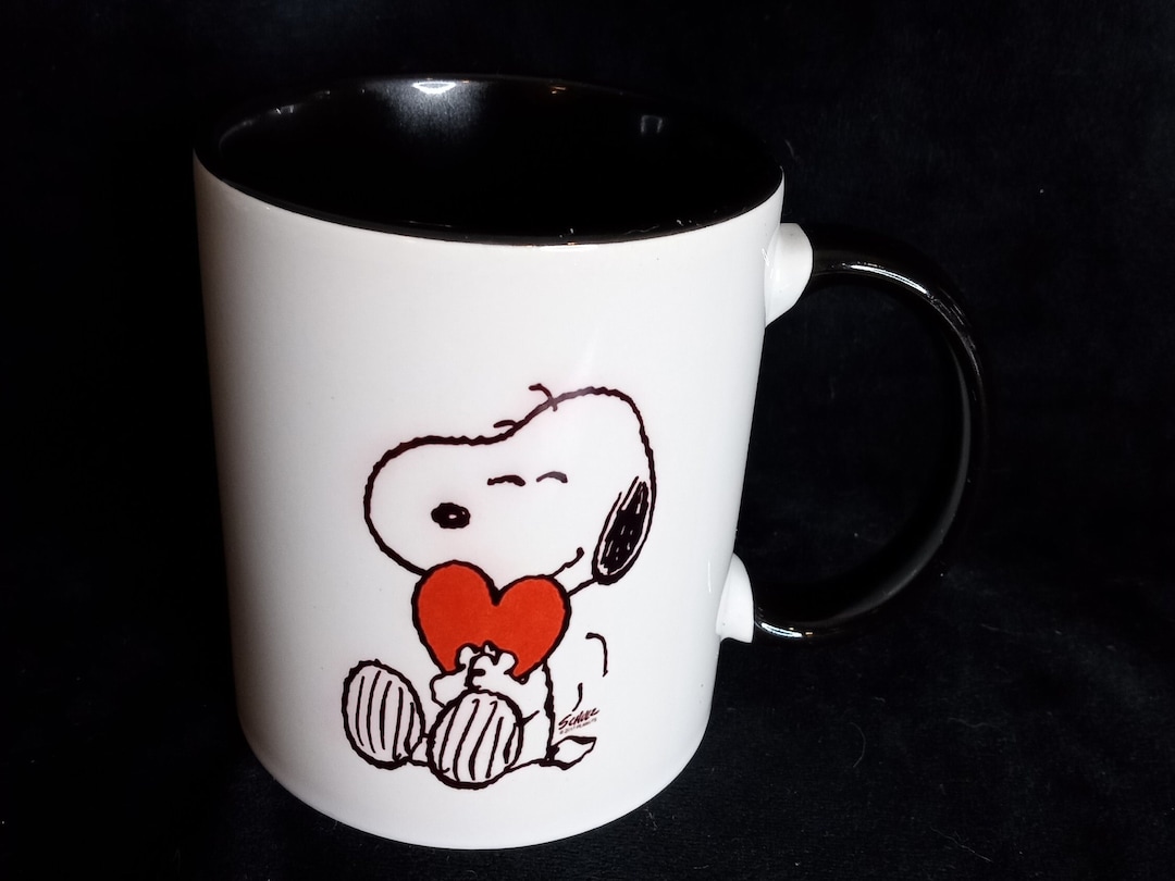 Cafepress SNOOPY Hugs Heart Ceramic Coffee Mug EUC - Etsy
