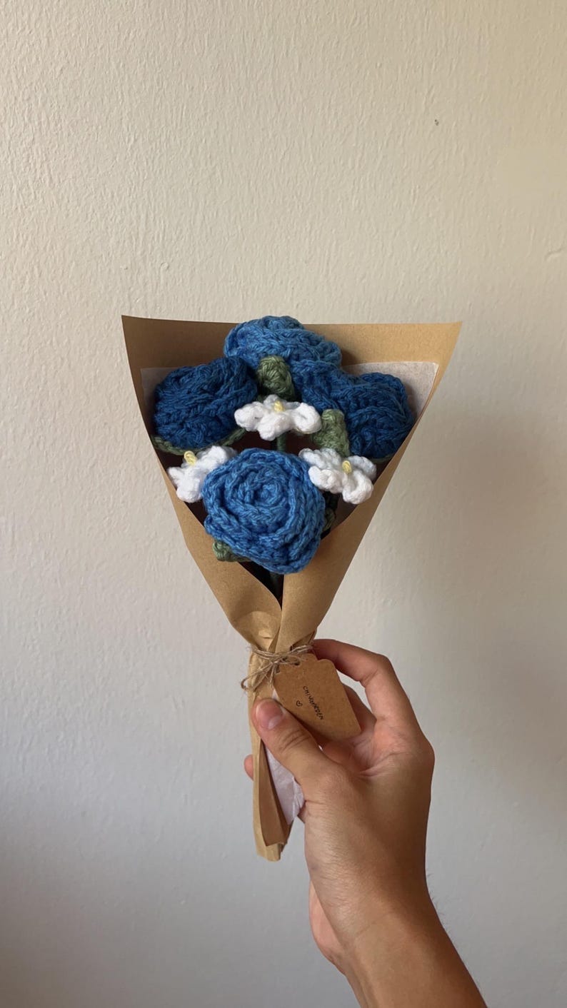 Crochet Blue Roses Bouquet Easy PDF Pattern - Etsy