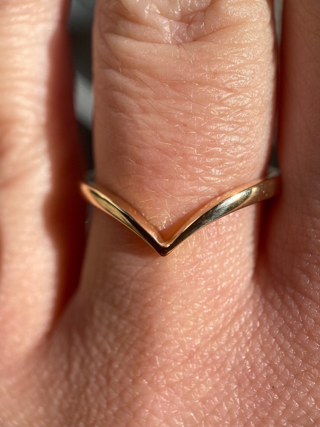 14K Solid Gold Simple Curved Wedding Band, Chevron Contoured Wave Ring, V Stack Ring for Women ...