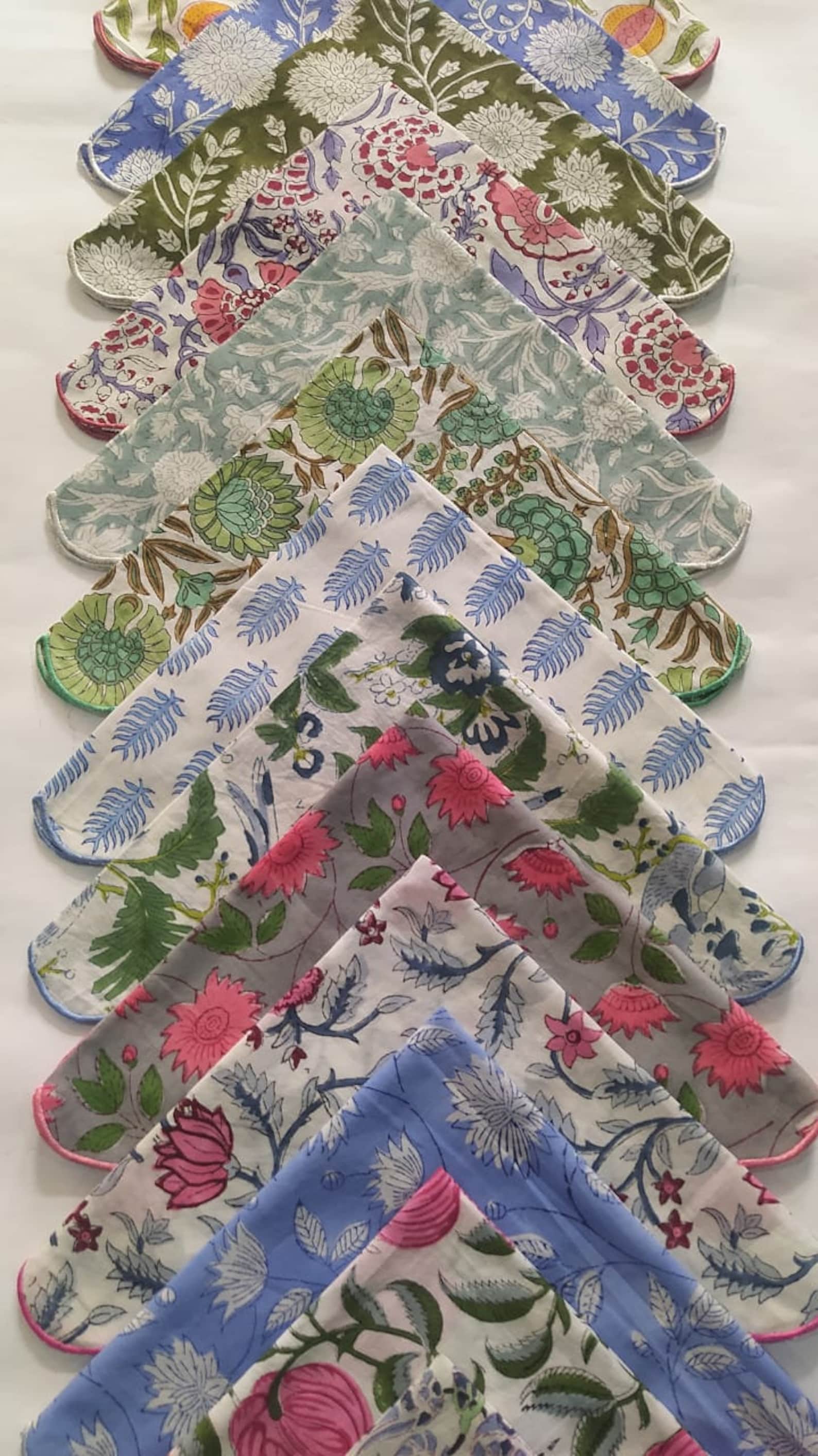 Wholesale Cloth Napkin Mix and Match Scalloped Lot of Cotton Dinner ...