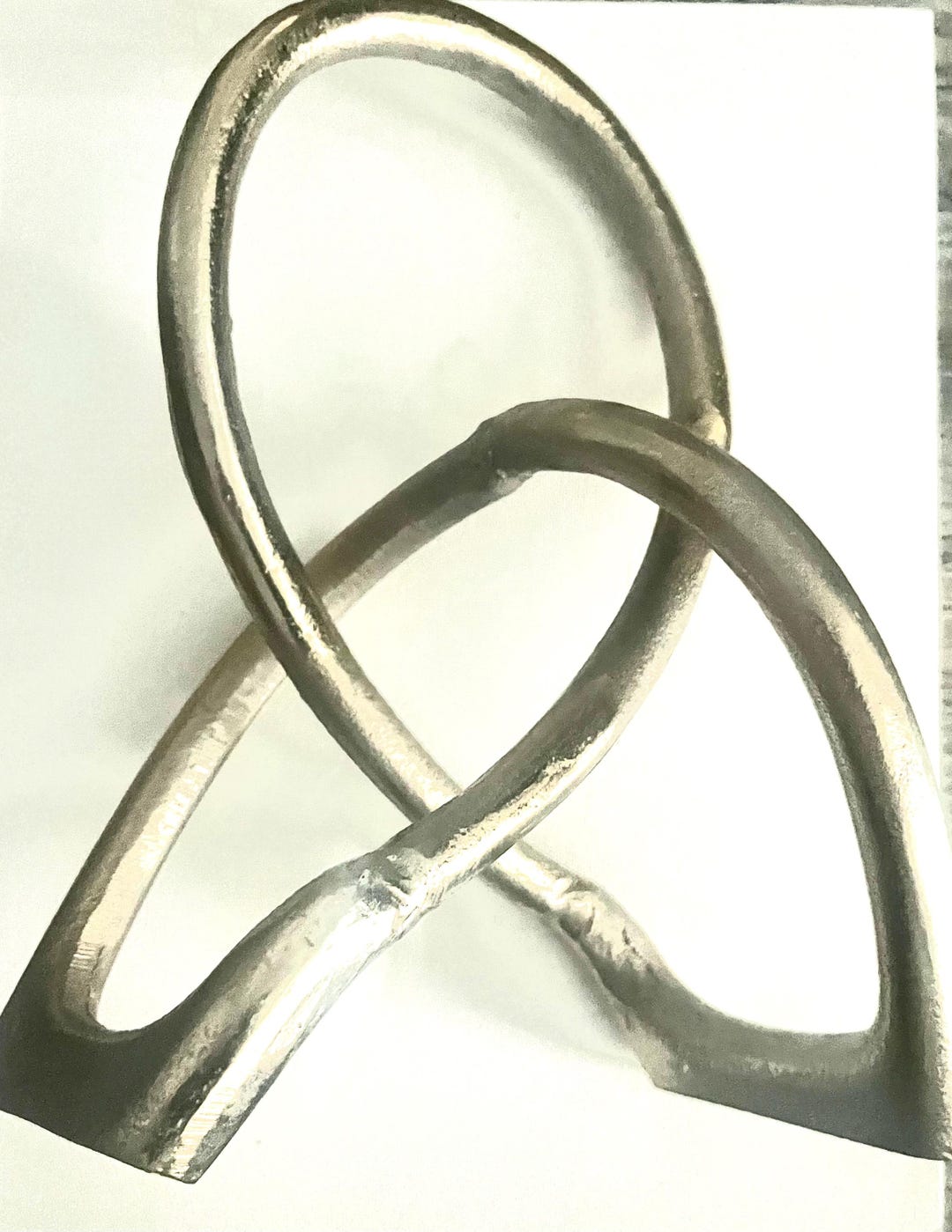 Classic Interlocking Geometric Knot Sculpture - Etsy