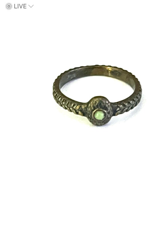 Rare ancient ring bronze - Gem