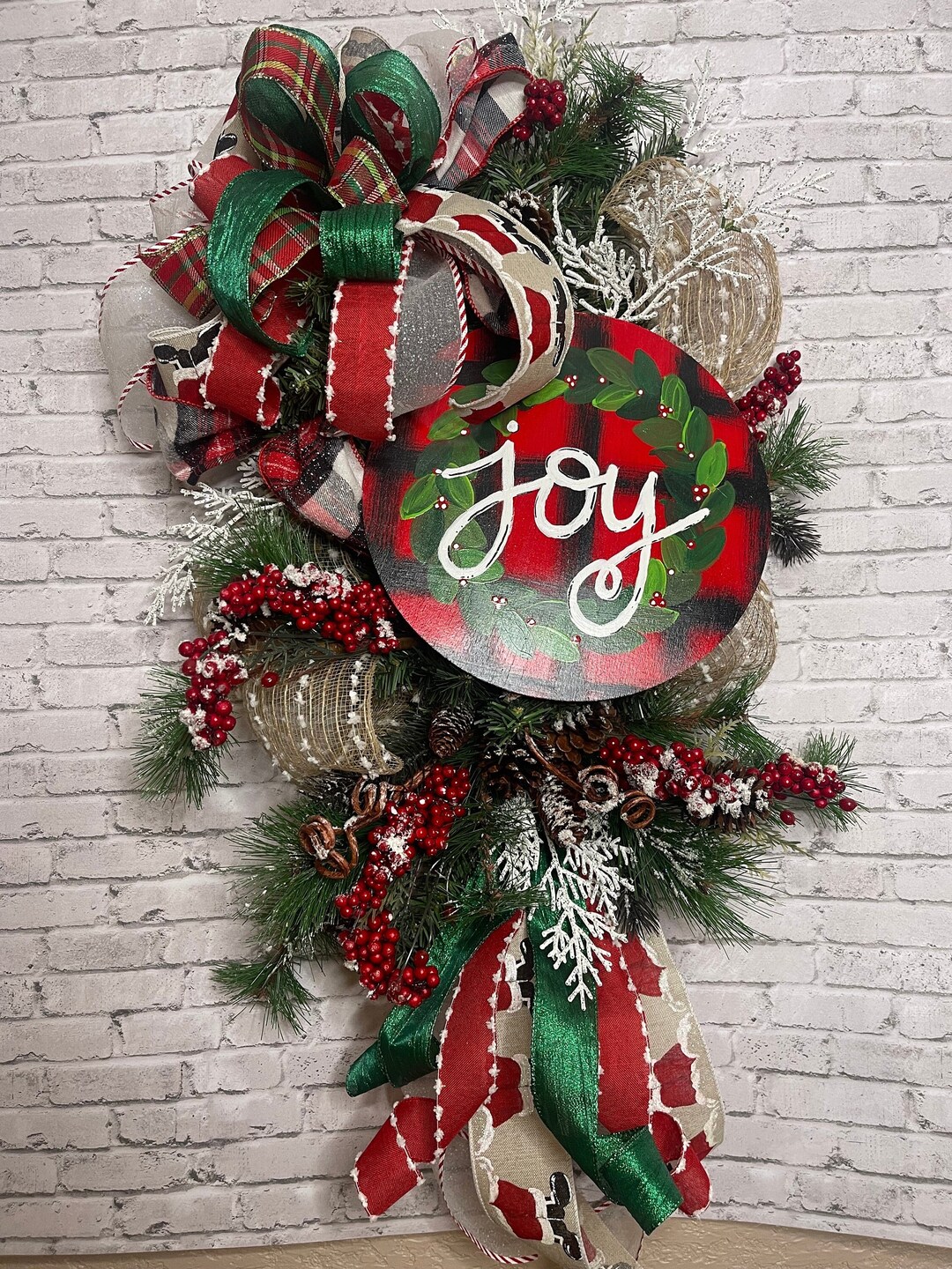 Traditional Farmhouse Red and Green Swag Holiday Swag Joy - Etsy