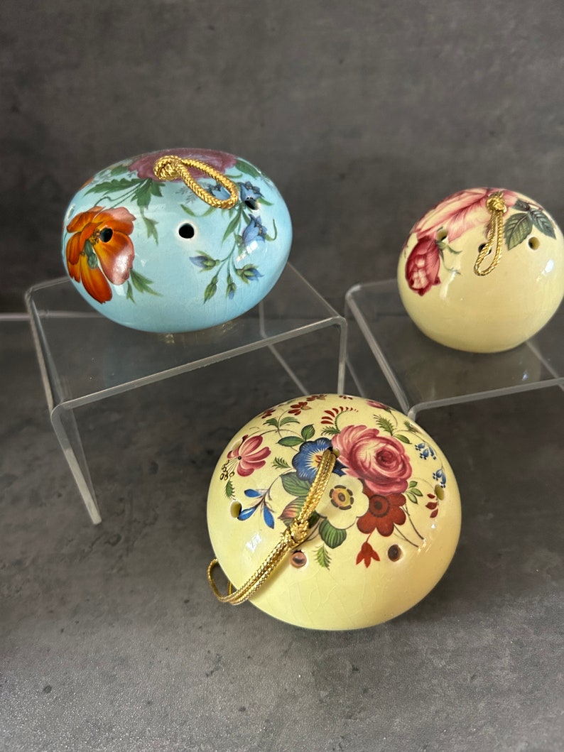 Vintage Ye Olde Ceramic Pomander Balls. Set of 3 Pomanders. - Etsy ...