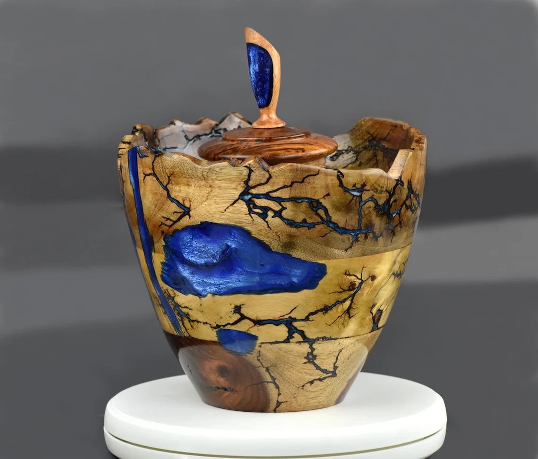 Wooden Urn Box for Human Ashes | Wood Cremation Urns | Funeral Urns for ...