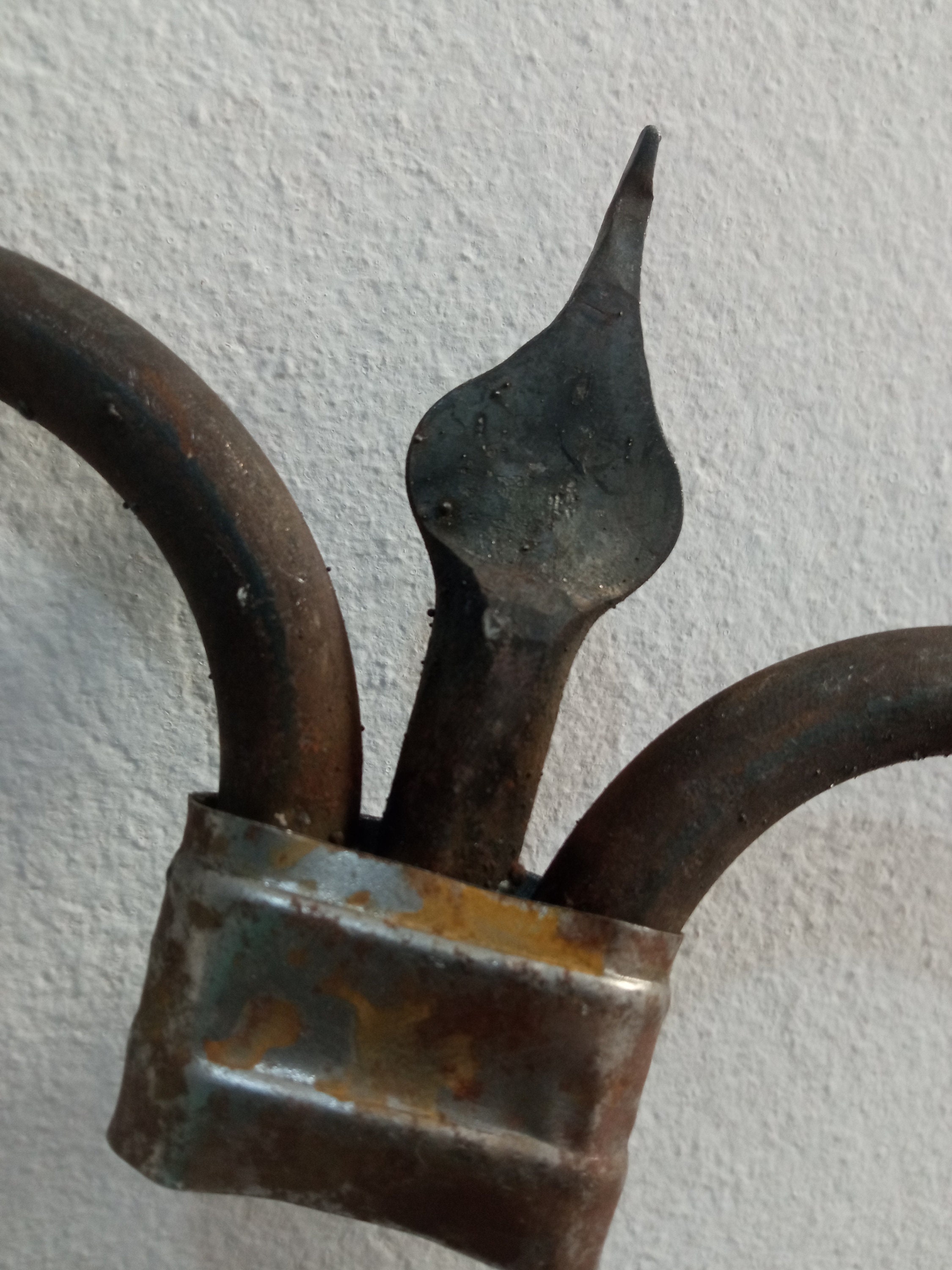 Elegant Wrought Iron Wall Decor - Timeless Artistry for Your Space. - Etsy