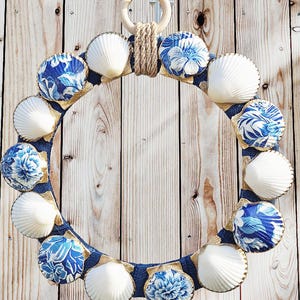 Scallop Shell Wreath - Blue and White Floral - Etsy