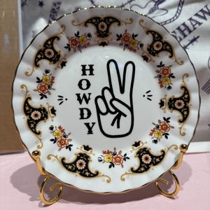 Howdy Cowboy Decorative Plate: Up-cycled Wild West Decor - Etsy