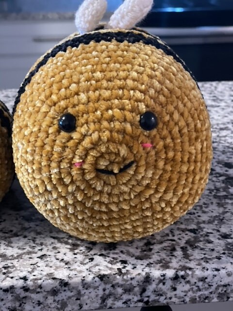 Velvet Bee Plushie 4 Pack - Etsy