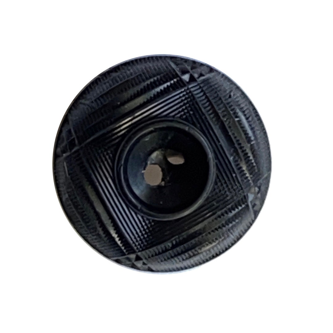 Horn Button, Descending Lines Pattern - Etsy