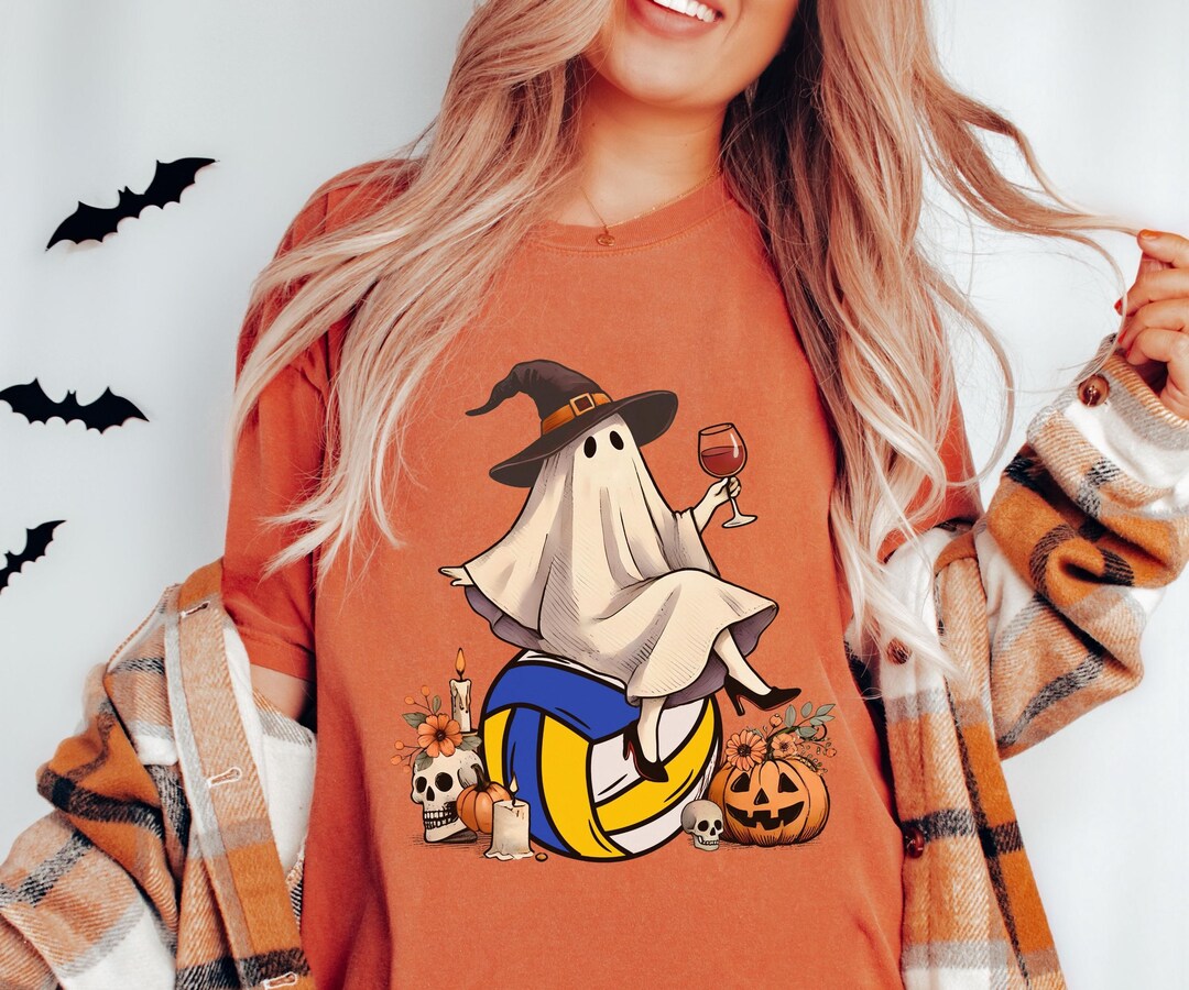 Comfort Colors Retro Ghost Volleyball Witch Shirt: Halloween Mom Gift ...