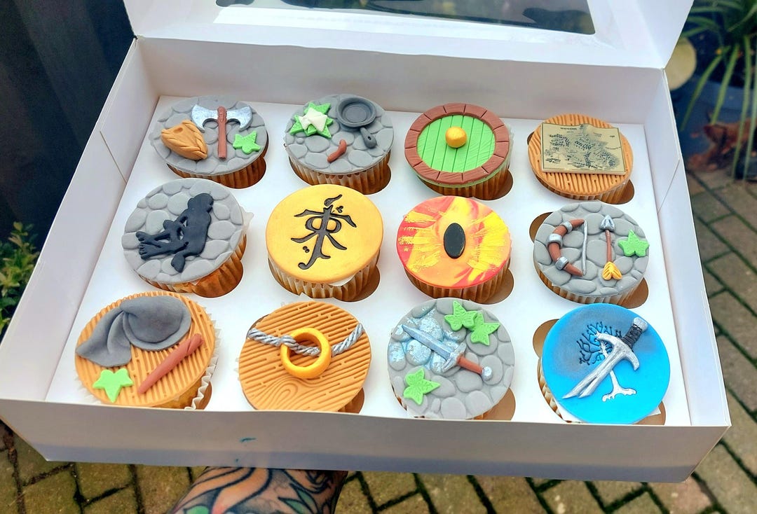 12 Lord of the Rings Inspired Cupcake Toppers, LOTR, Edible Fondant ...