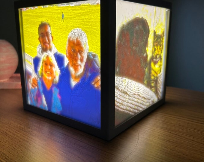 3D Printed Colour Lithophane Lightbox With Interchangeable Custom ...