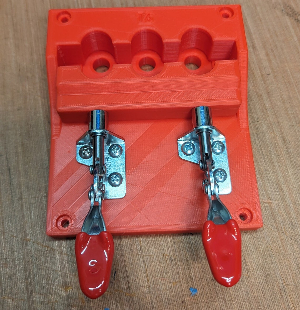 Shotgun Shell Hull Roll Crimp Clamp Vise 12-16-20-28-410 Triple Clamp ...