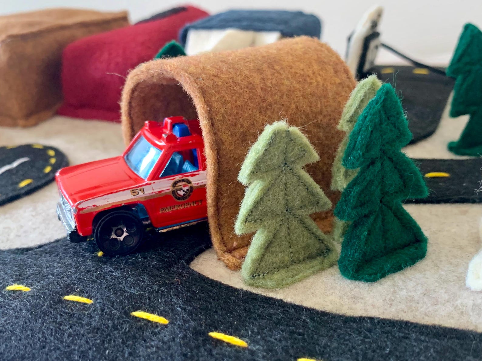 Felt Car Mat, Handmade Road Playmat, Foldable Travel Toy, Felt Car ...