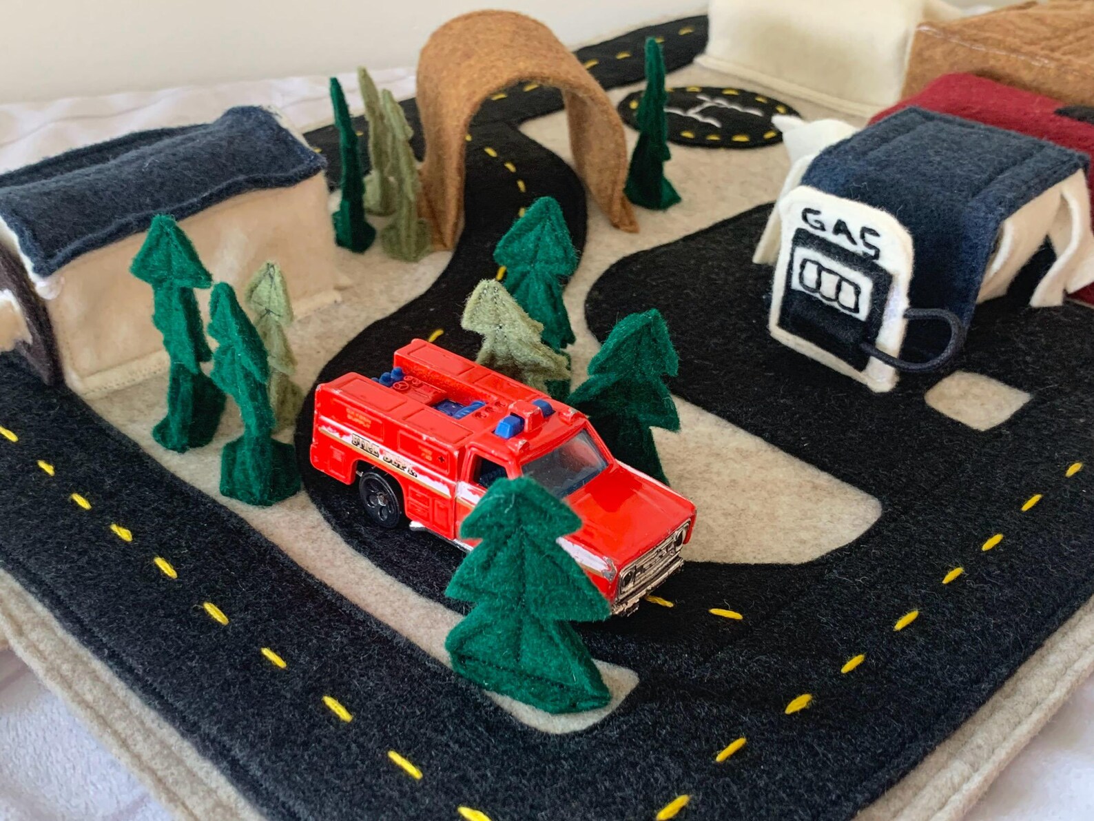 Felt Car Mat, Handmade Road Playmat, Foldable Travel Toy, Felt Car ...