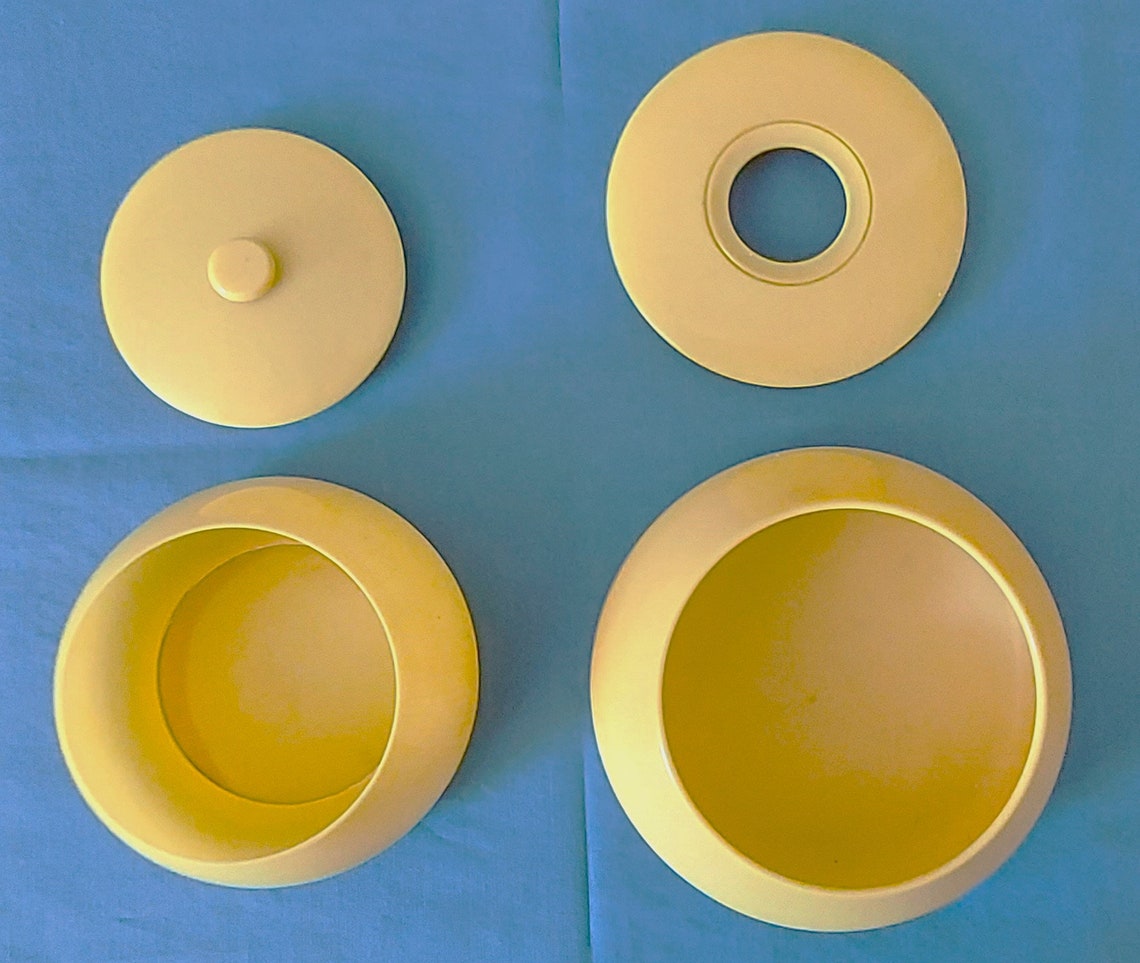 Vintage Bakelite Art Deco Vanity Dresser Set - Etsy