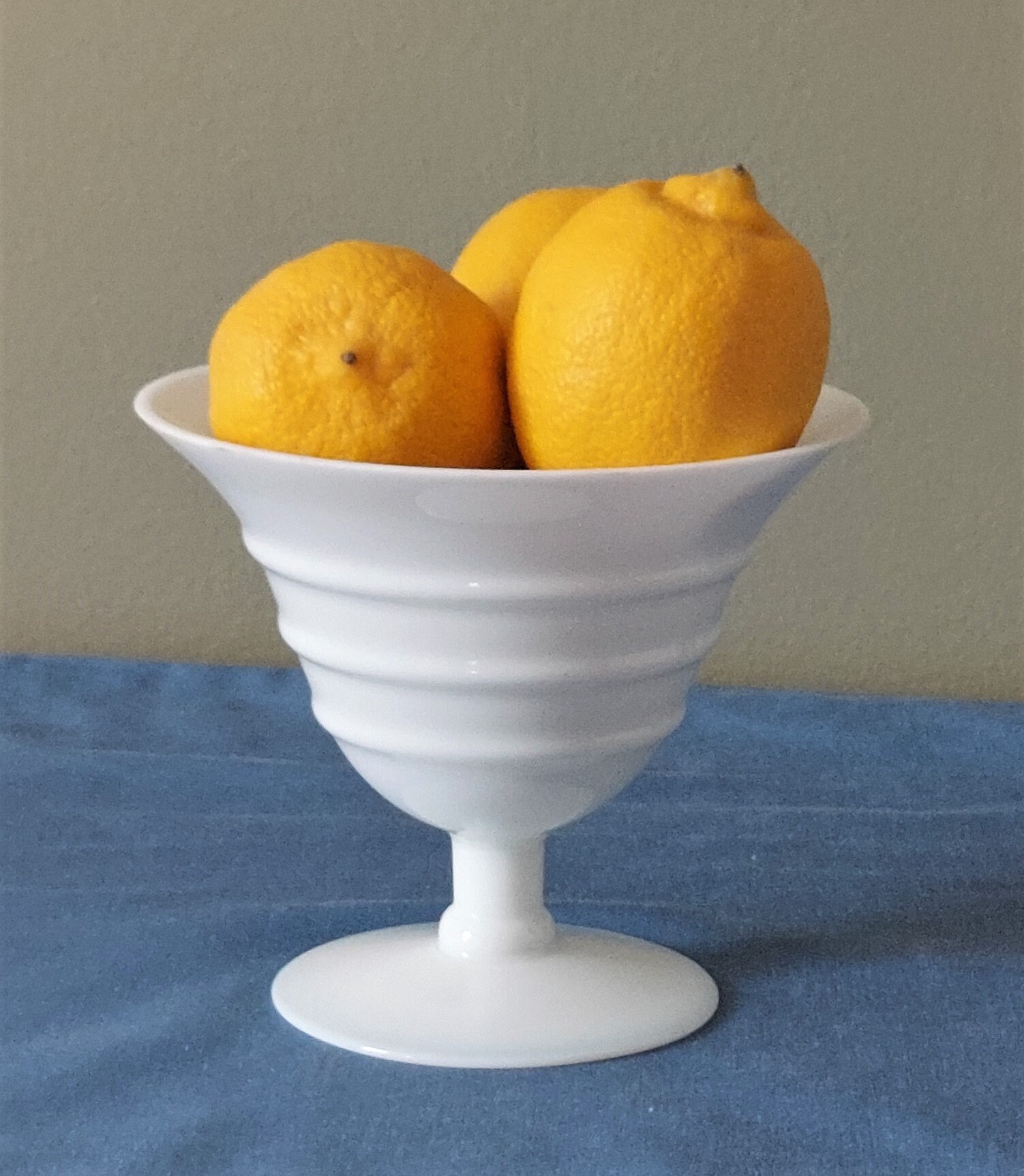 Atomic Age Milk Glass - Etsy