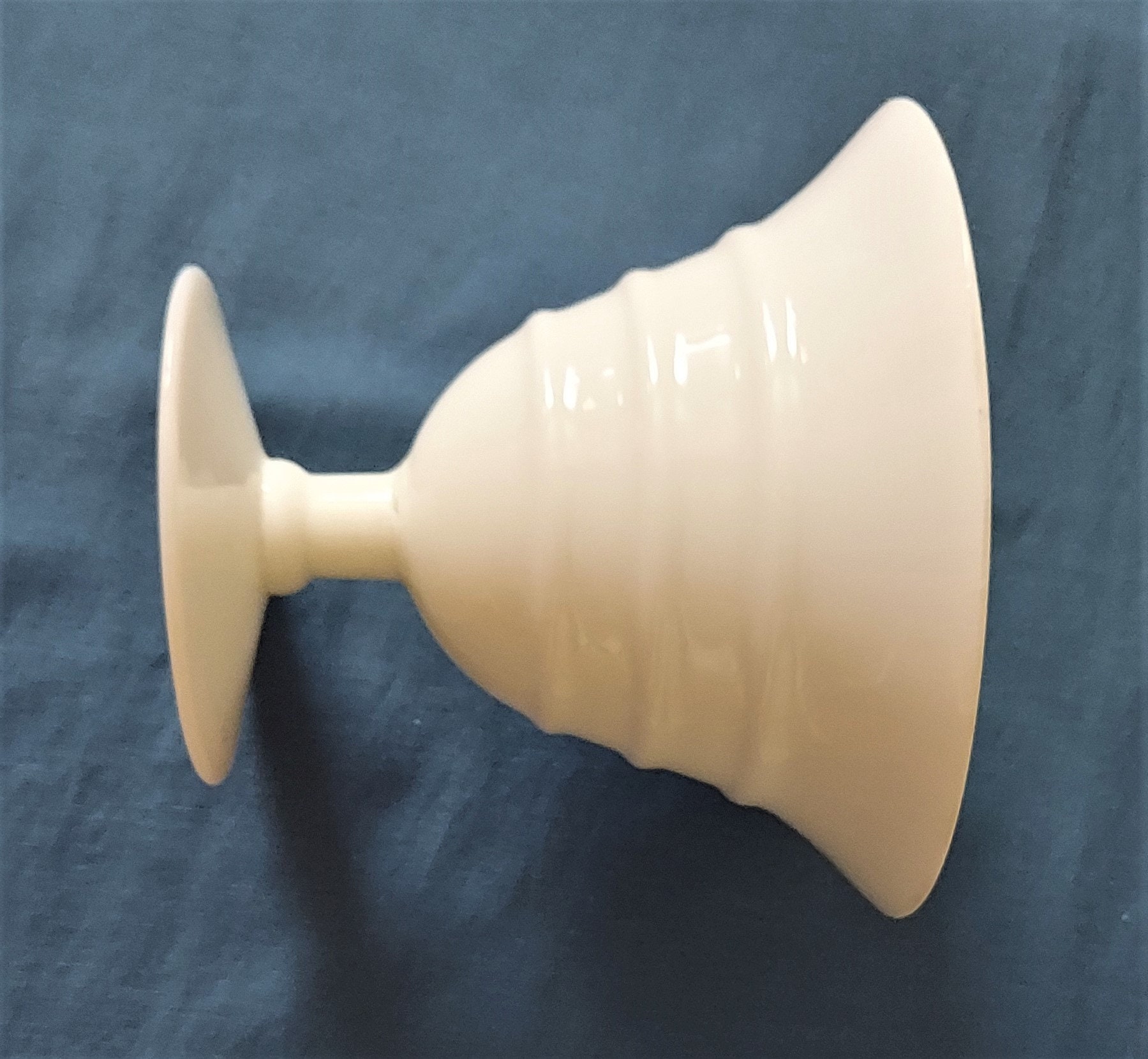 Atomic Age Milk Glass - Etsy